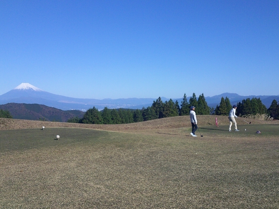 11月のゴルフⅡ: 化石人のつぶやき